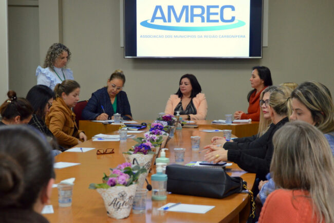 AMREC terá baile da terceira idade em comemoração ao dia do idoso ...