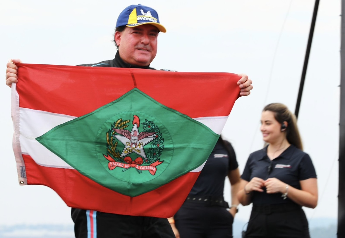 Piloto catarinense volta de corrida na Argentina - Portal de Notícias ...